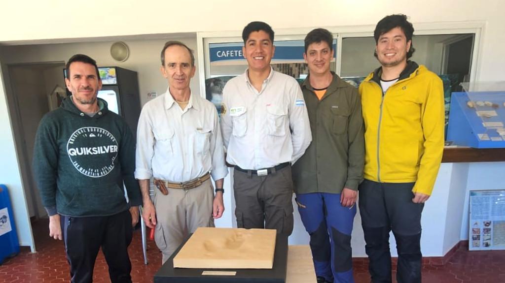 Las huellas del "ave del terror" ya tienen su lugar en Punta Bermeja ...